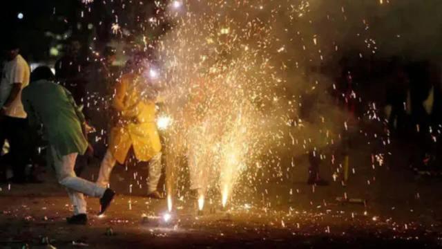 Dos and Don’ts for a Bright and Safe Diwali Celebration | Quizzop